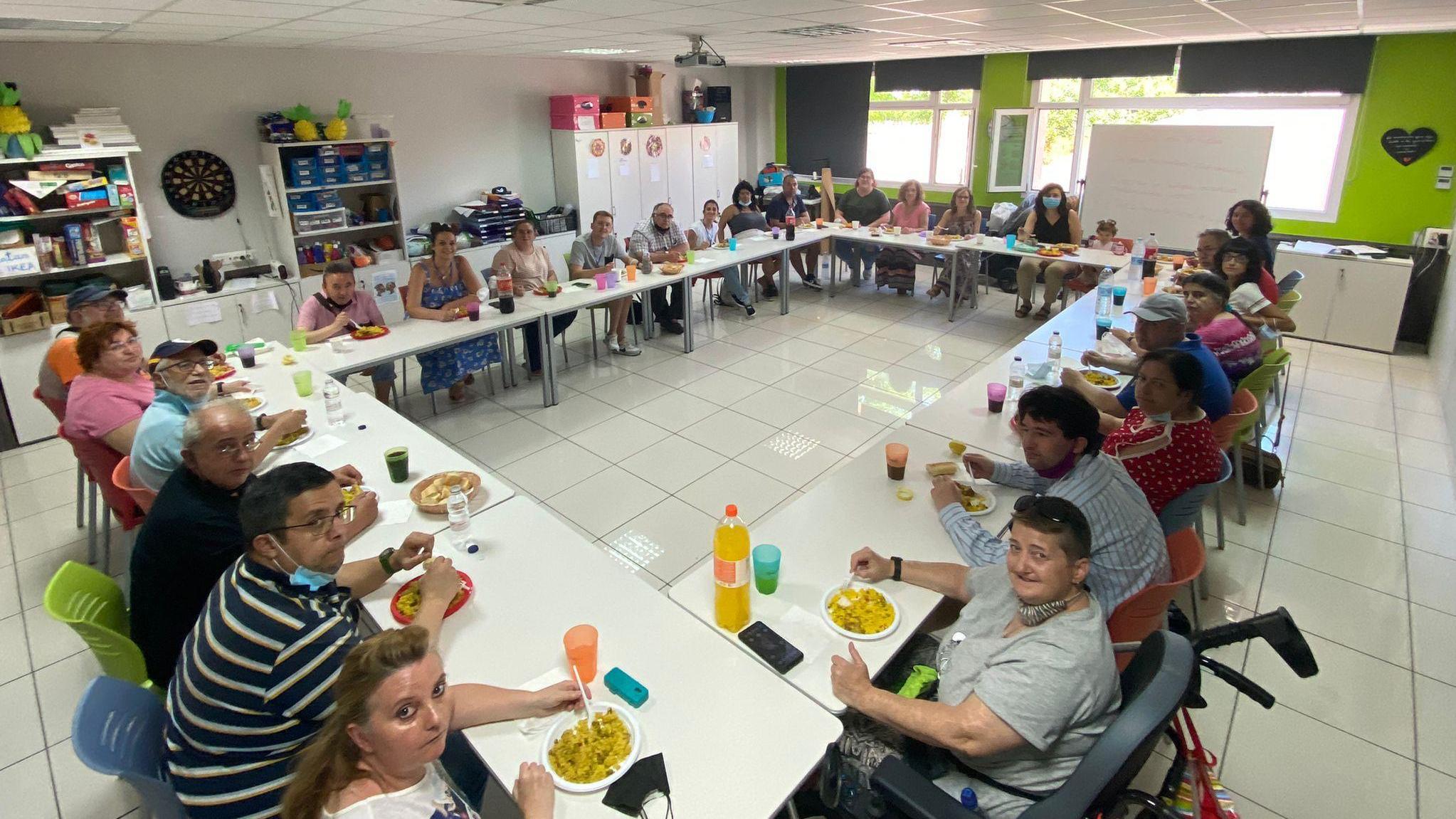 Atención integral a personas con Enfermedad Mental y a sus Familiares. | Application in LA VOZ ...